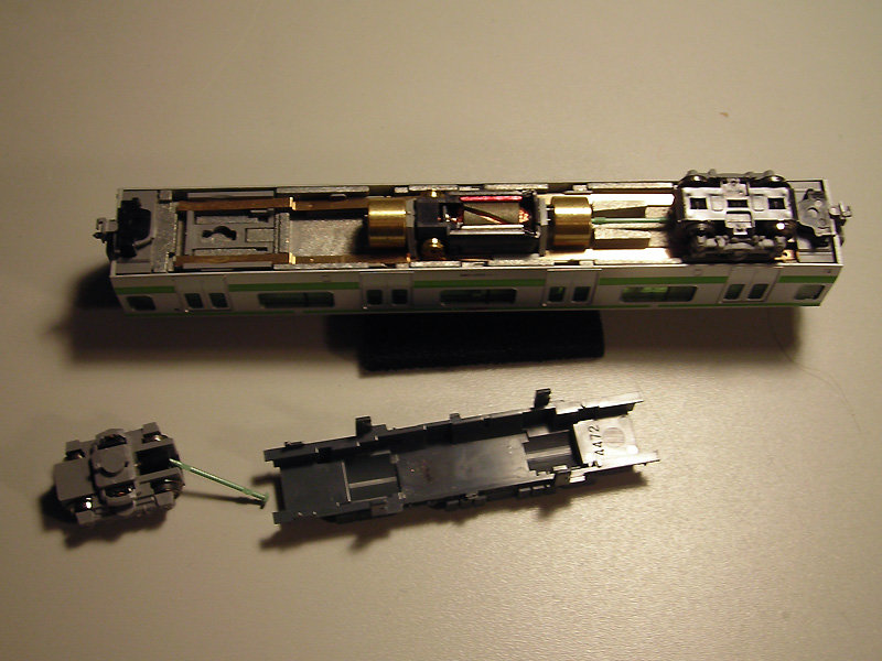 Installing Kato Drop-In Decoders (EM13, FL12) - DCC, Electrical ...