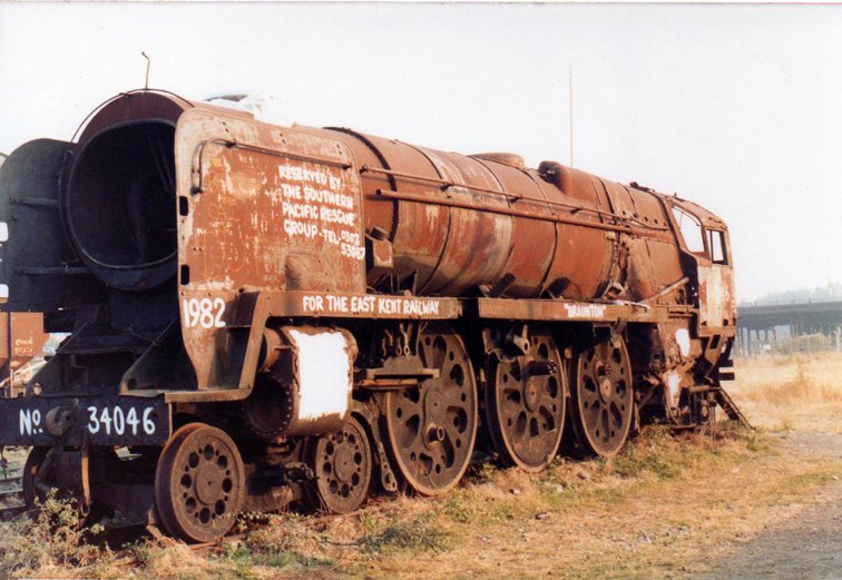 Modelling the infamous Southern Bulleid Pacifics in Z - Worldwide ...