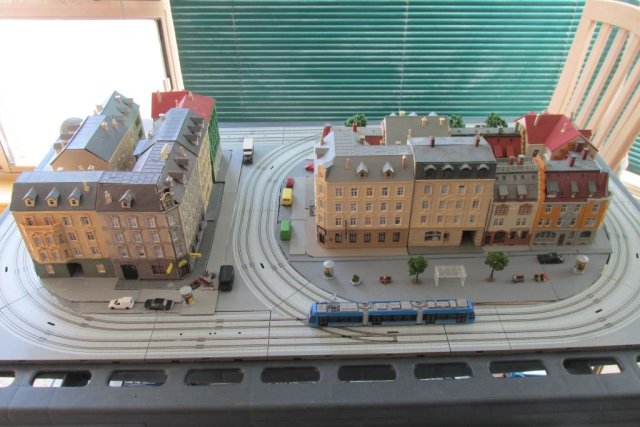 Unitram layout plan and build - Trams, LRV's & Buses - JNS Forum