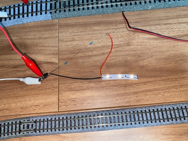 PASSENGER CAR INTERIOR LIGHTING | ModelRailroadForums.com