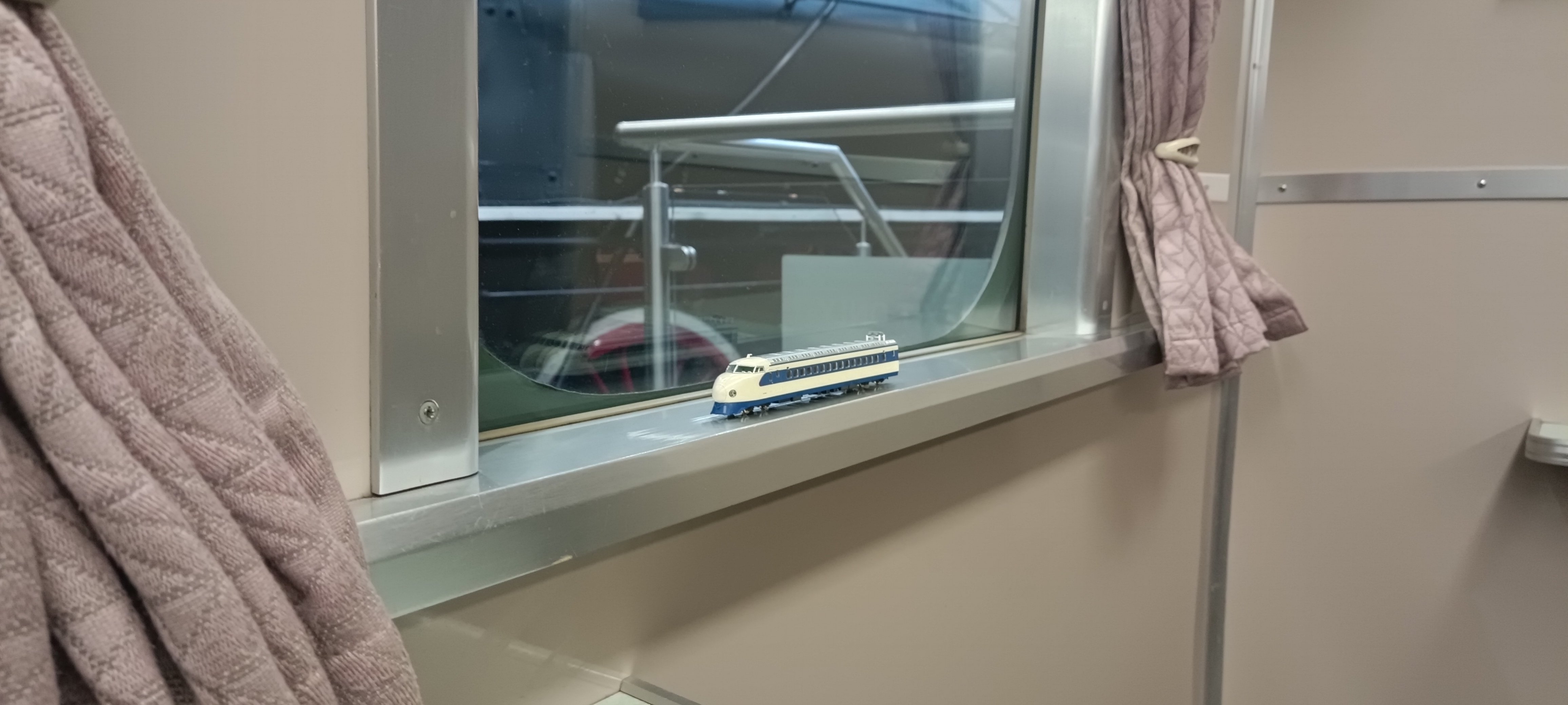 Mount Fuji: An N scale micro layout based on the Tōkaidō Shinkansen ...
