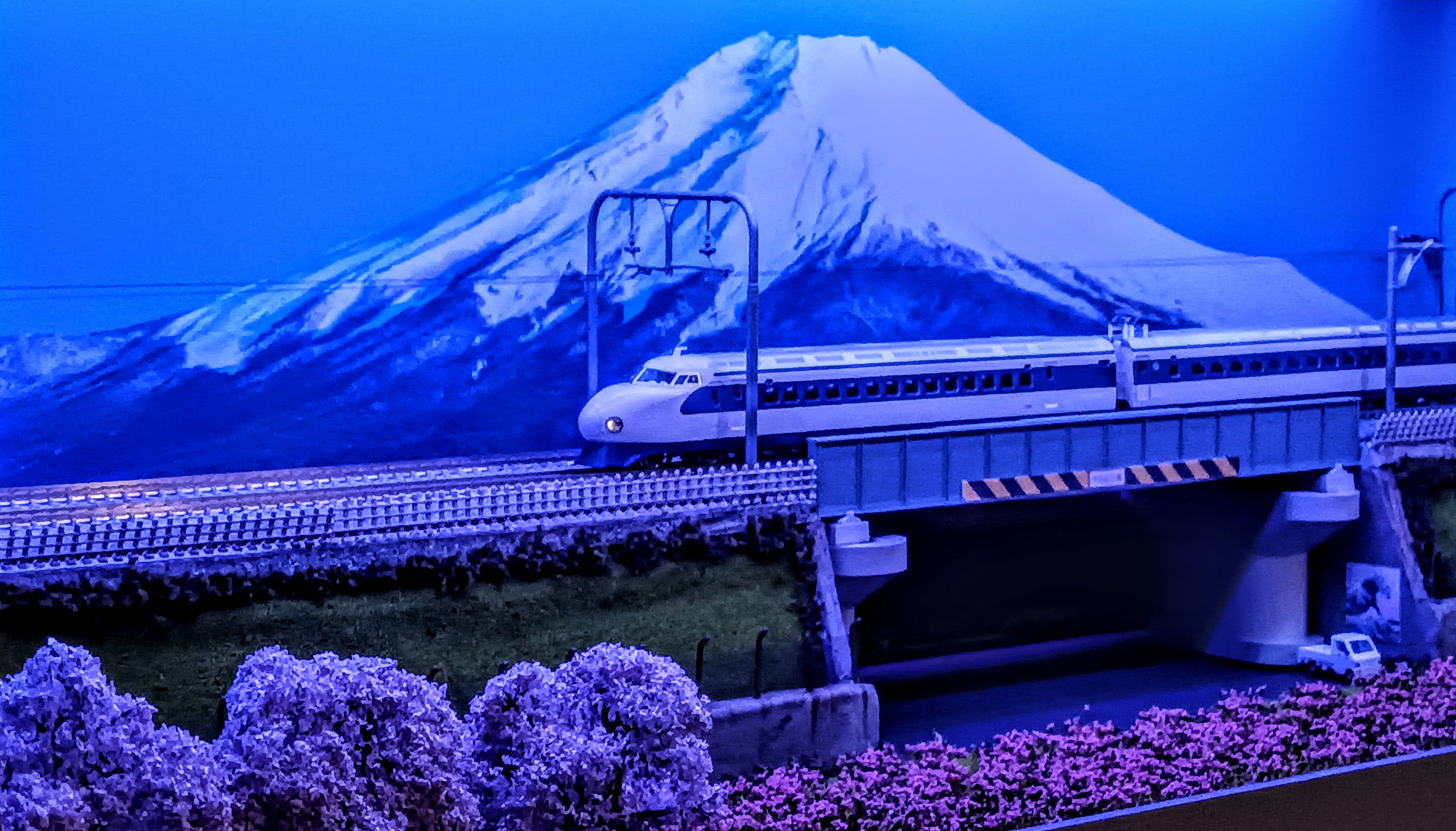 Mount Fuji: An N scale micro layout based on the Tōkaidō Shinkansen ...